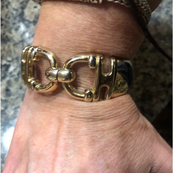 Carolina Herrera | Jewelry | Signature Carolina Herrera Ch Hinged ...
